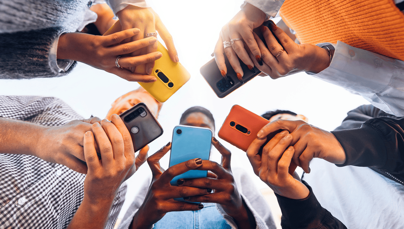 The impact of technology-dependent Gen Z on the workplace - Amanda ...